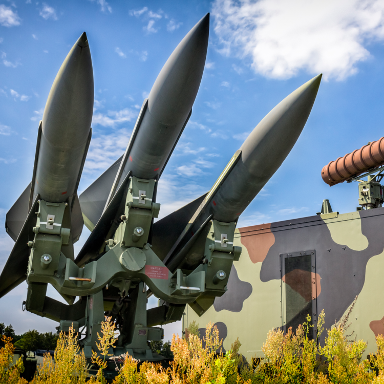 Systèmes de missiles - Industrie de la défense | Radiall