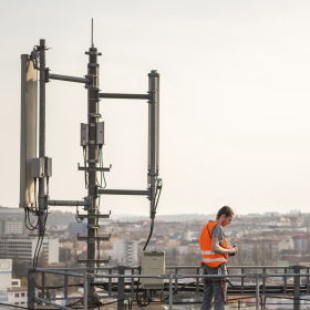 Low PIM Test & Measurement | Radiall